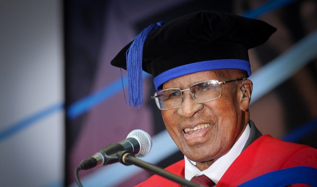Andrew Mlangeni Biography, Age, Place of Birth, Facts, Career, Family
